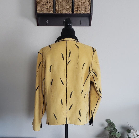 Robert Kitchen | Jackets & Coats | Robert Kitchen Feather Detail Button ...